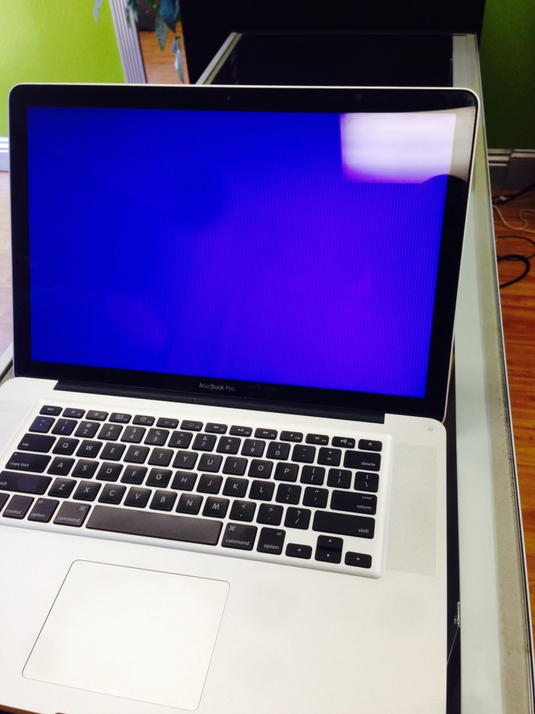 Lines On Macbook Pro Screen Computer Repair Overnight PC MAC lines-on-macbook-pro-screen-computer-repair-overnight-pc-mac